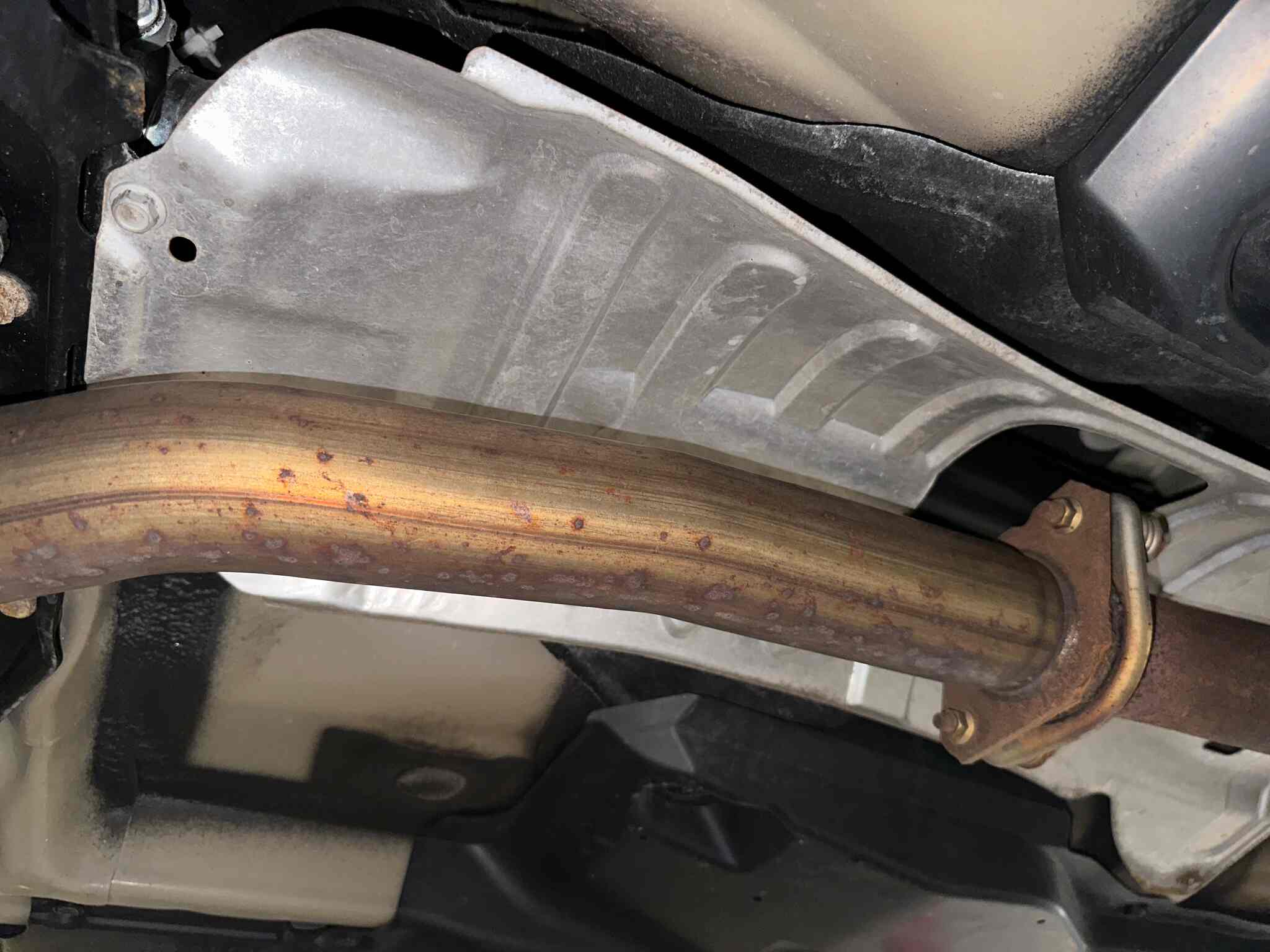 Car heat absorber store