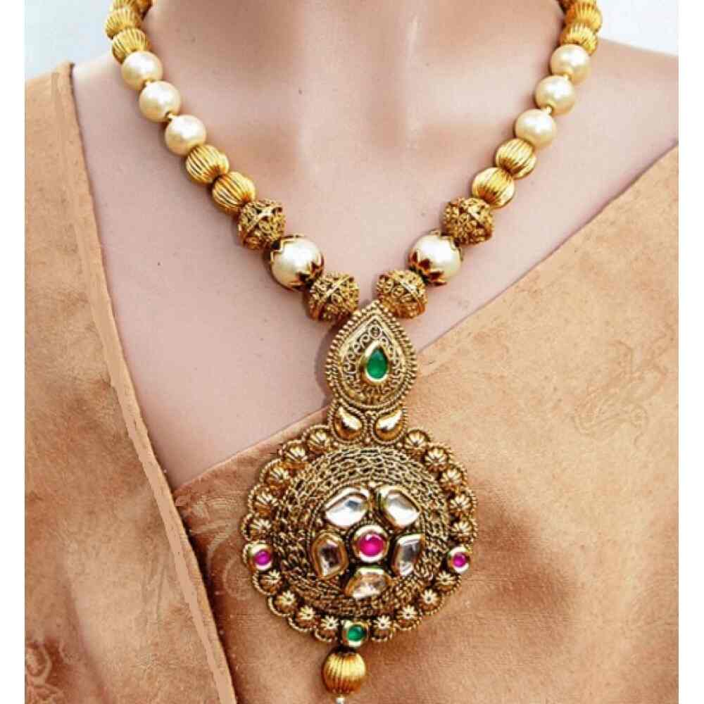 Kundan Pendant Set Kundan Pendant Jewel Set Price Starting From Rs 3 549 Set. Find Verified Sellers in Mumbai JdMart