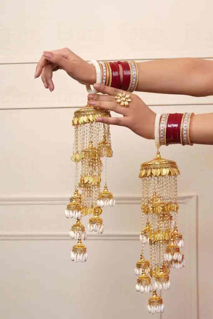 Kaleera bangles store
