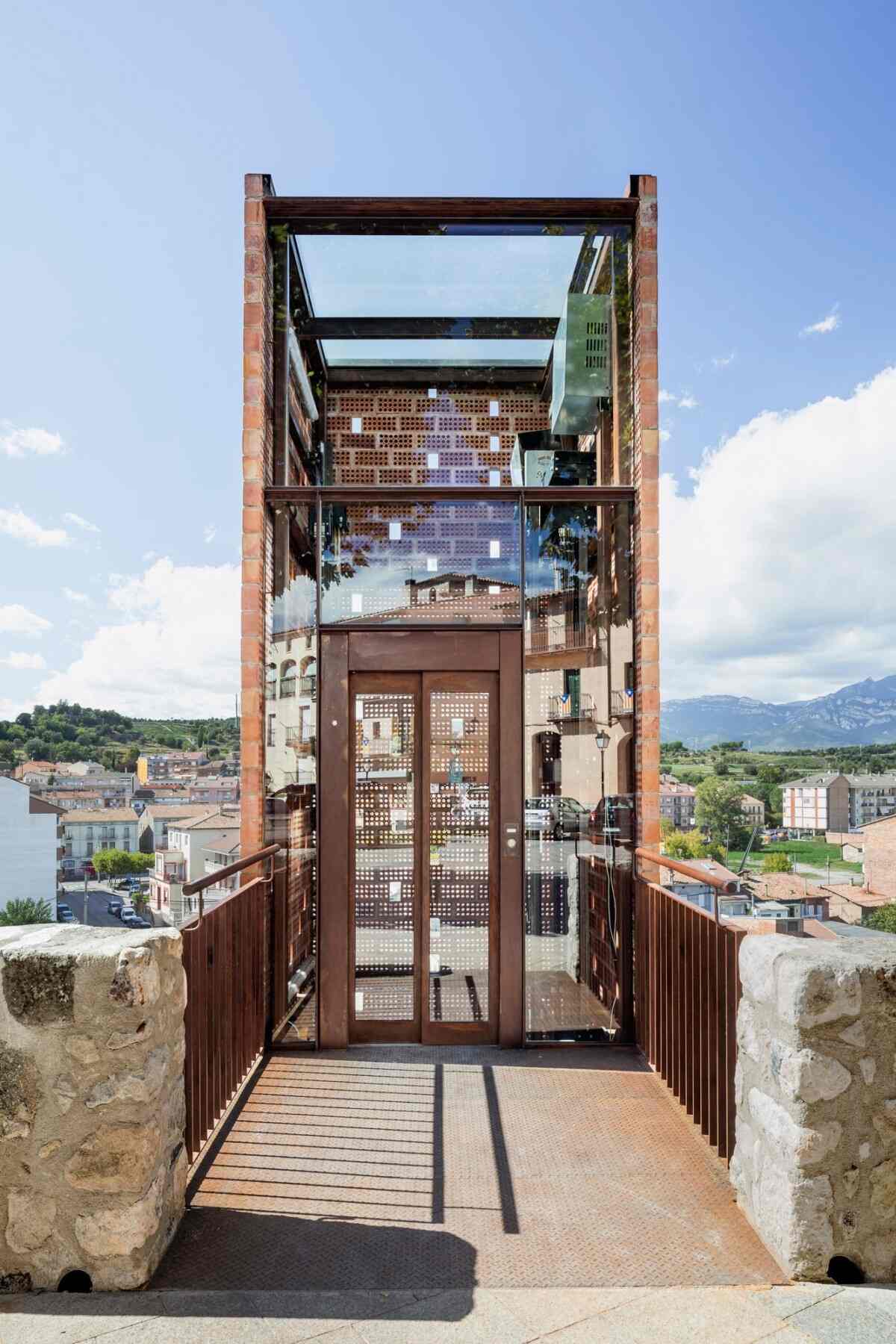 Glass Structure Lift in Pune - Elegant, Modern Elevators - Justdial ...