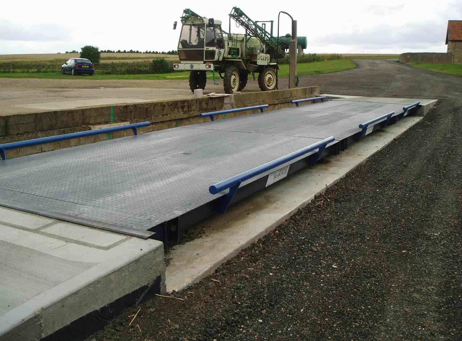Surface Mounted Weighbridge in Rajkot - Dealers, Manufacturers ...