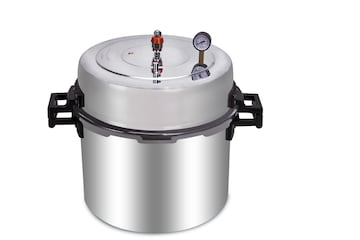 Aluminium 22 Ltr Pressure Cooker - Get Best Price from Manufacturers ...
