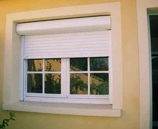 Aluminium Rolling Window in Ahmedabad - Dealers, Manufacturers ...