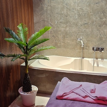 Top Massage Spas in Agra - Best Massage Centres - Justdial