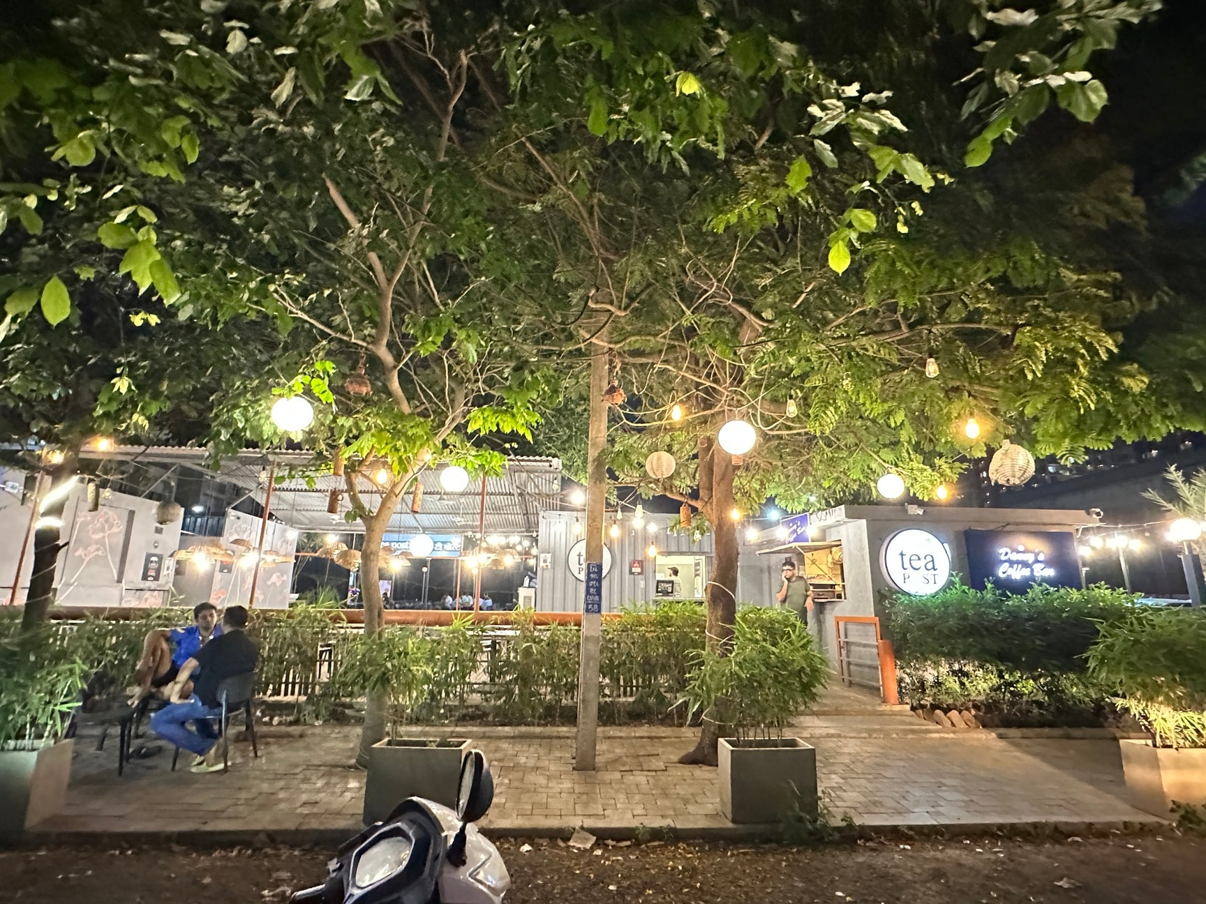 Danny's Coffee Bar in Khadiya,Ahmedabad - Best Coffee Shops near me in ...