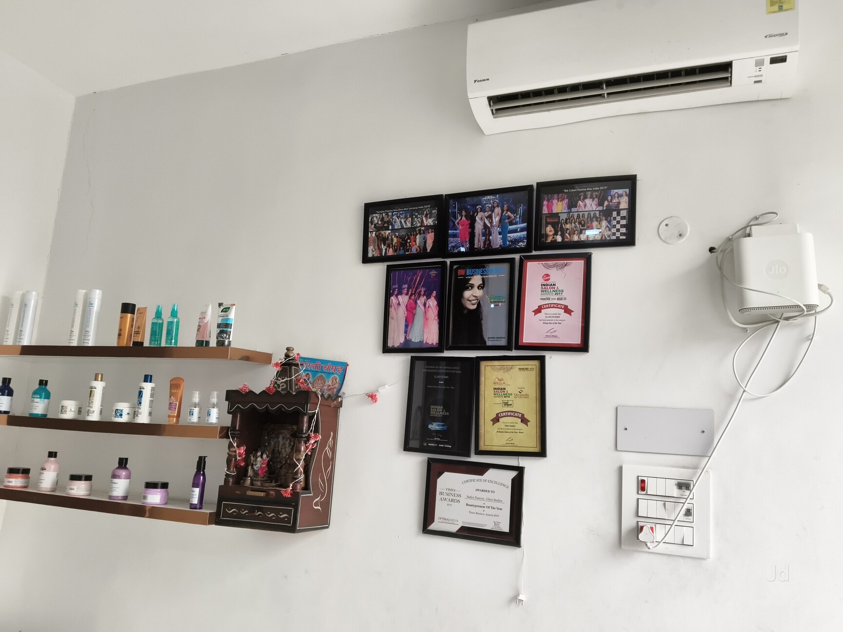 Glam Studios in Nehru Road,Baraut - Beauty Parlours near me in Baraut ...