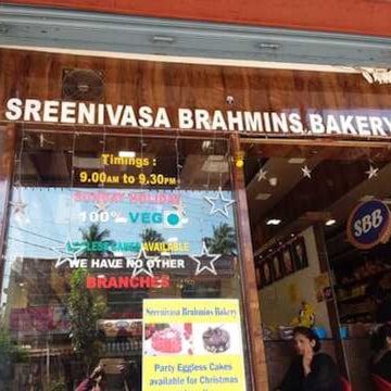 Top Cream Cake Retailers in Yemlur - Best Fresh Cream Cake Retailers Bangalore near me - Justdial