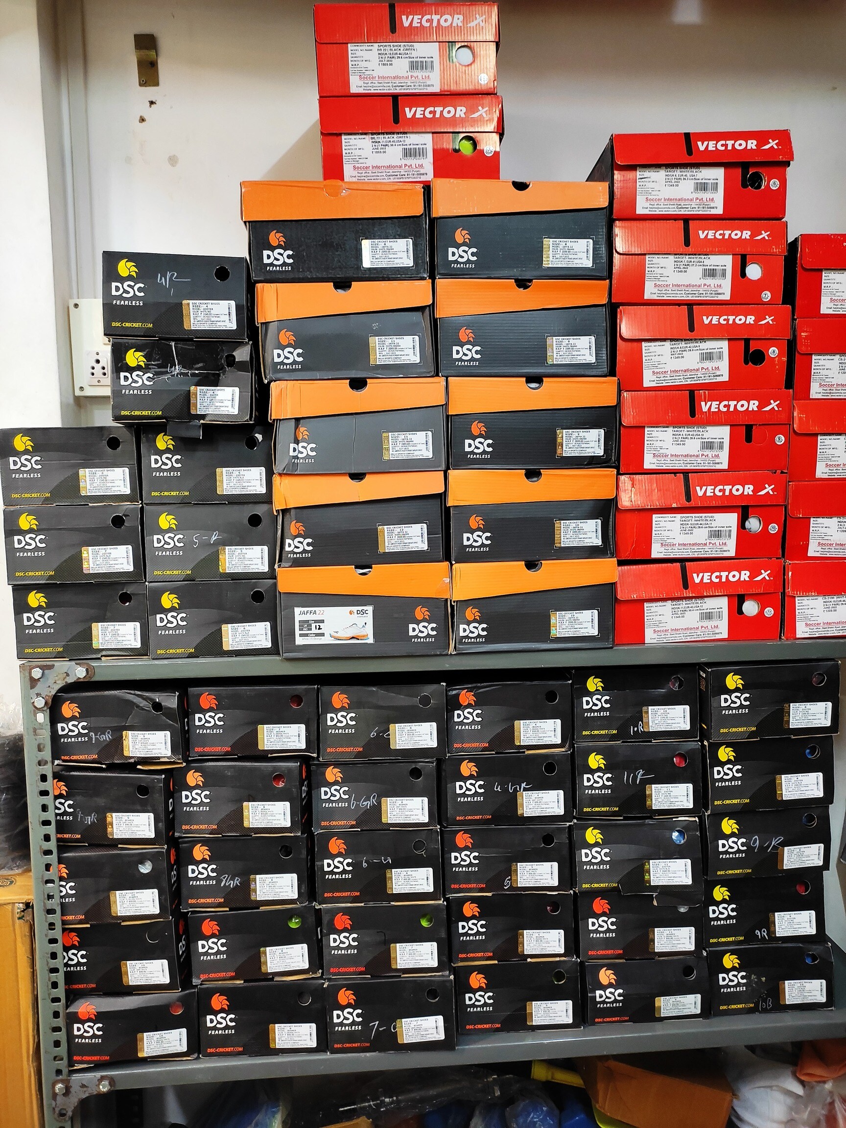 Benaka Sports in Ganganagar,Bangalore - Best Cricket Bat Dealers in ...