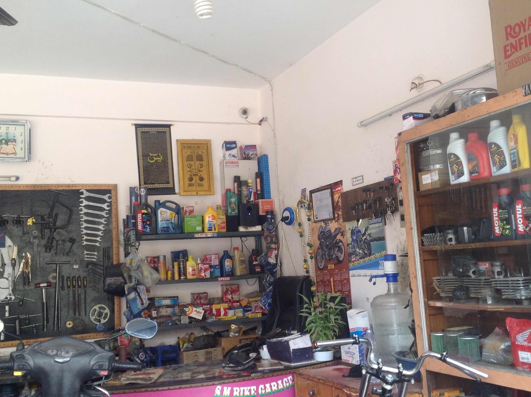 Sm Bike Garage Photos, Vidyaranyapura, Bangalore- Pictures & Images ...