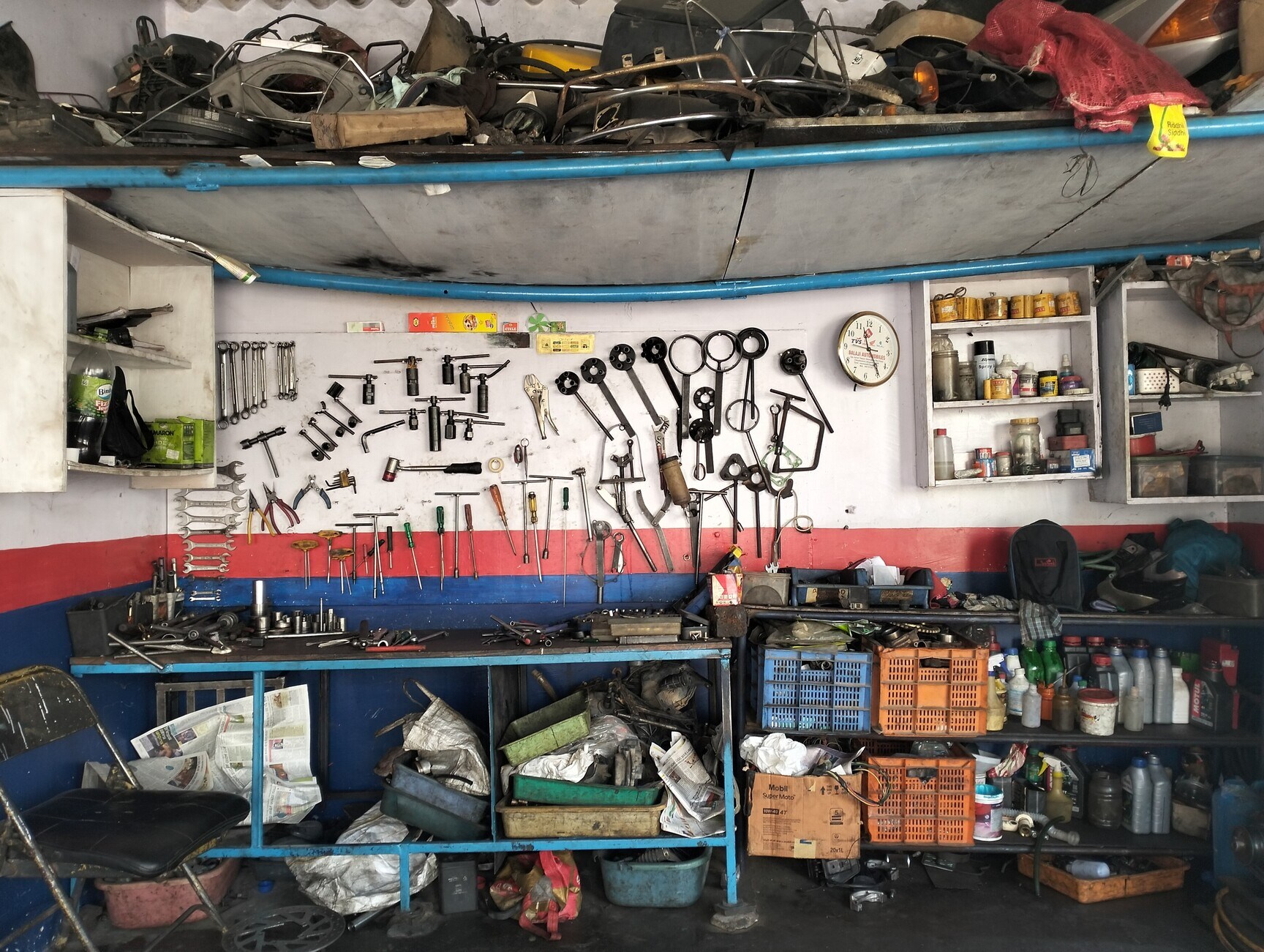 M H Motors in Geleyara Balaga Layout-Chikkabanavara,Bangalore - Best ...