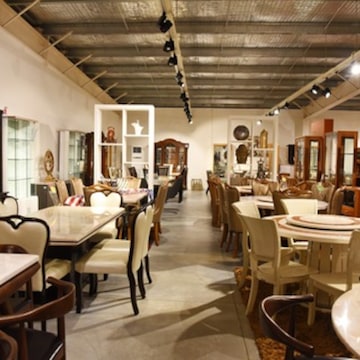 Royal oak yelahanka store