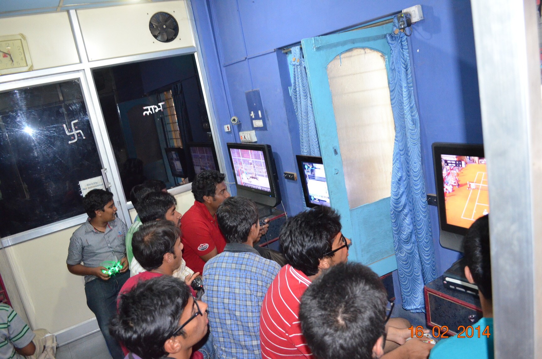 Manmeet Cyber Corner in Nagawara,Bangalore - Best Cyber Cafes in ...