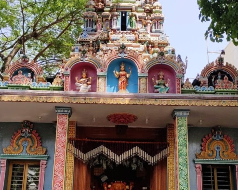 vasavi matha temple