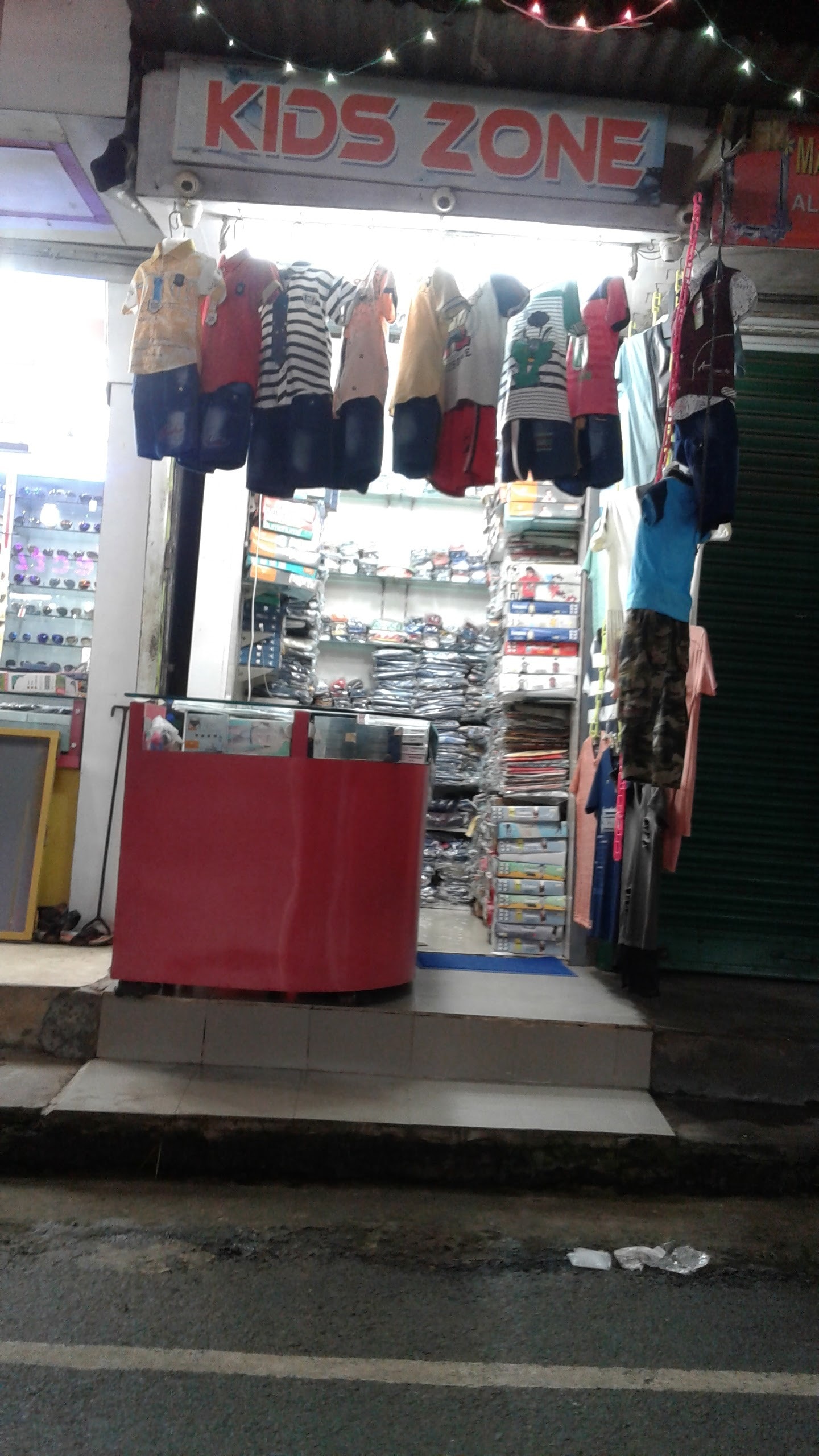 Kids Zone in Rajmahal Square,Bhubaneshwar - Best Kids Readymade Garment ...