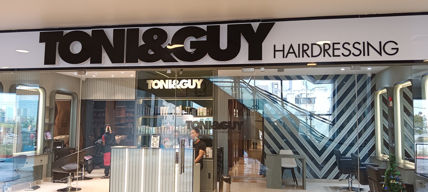 Toni & guy near me store