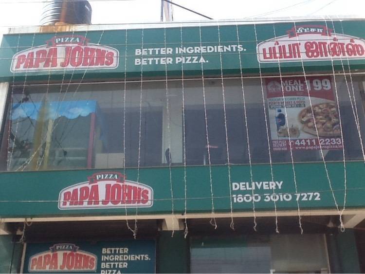 Papa john's customer service store