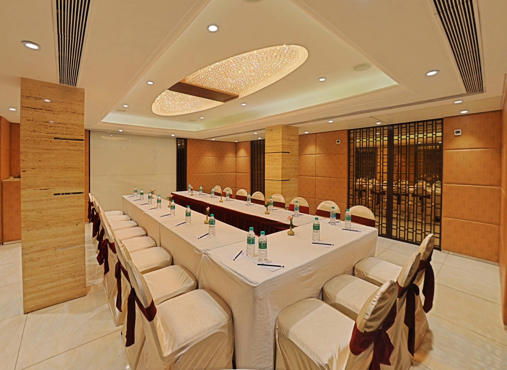 Queen Bar in T Nagar,Chennai - Book a Table - Best Fine Dining ...