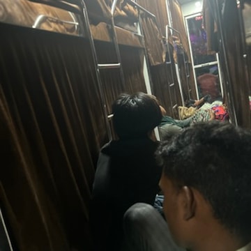 Top Bus Services For Mayapur in Mithakhali, Ahmedabad near me - Justdial