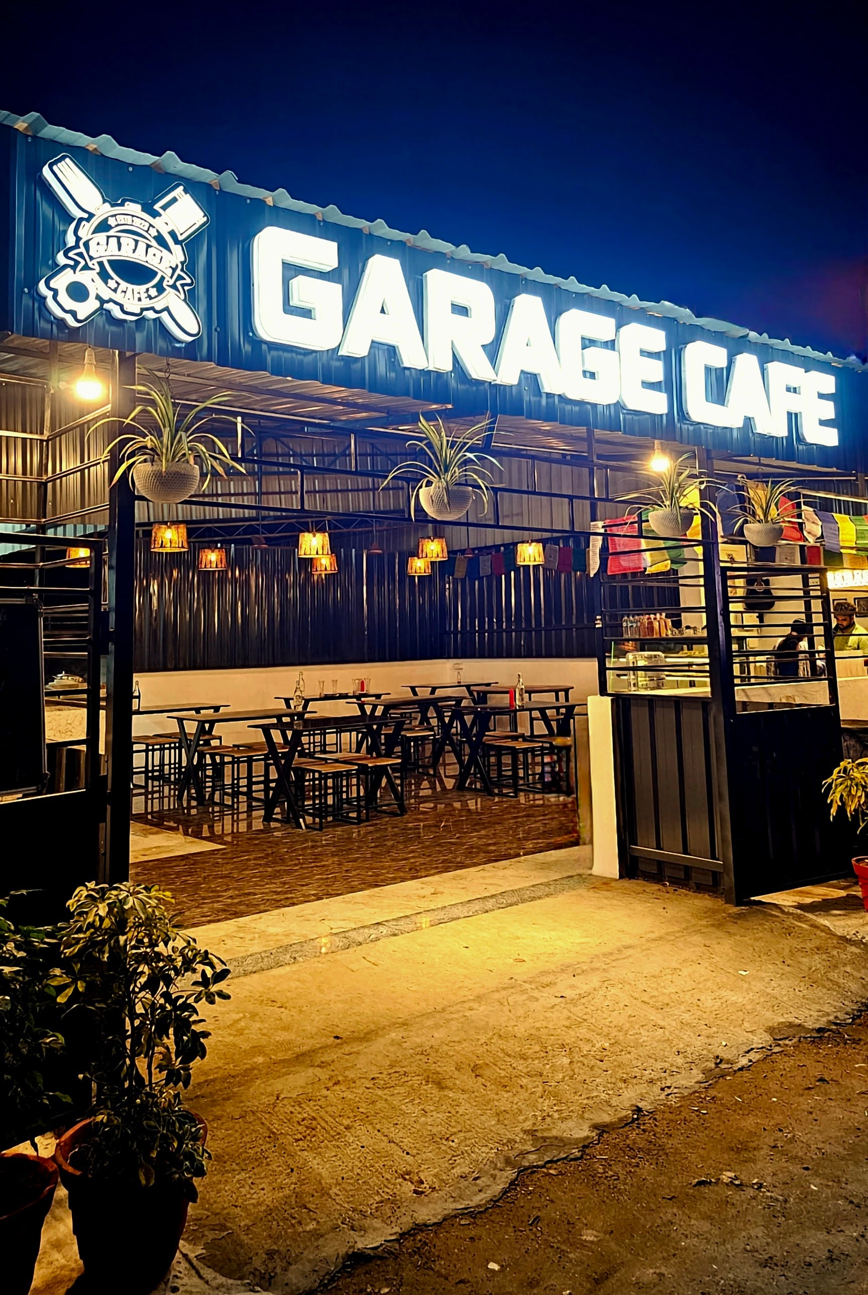 Garage Cafe in Saravanampatti Coimbatore Best Coffee Shops near me in Coimbatore Justdial
