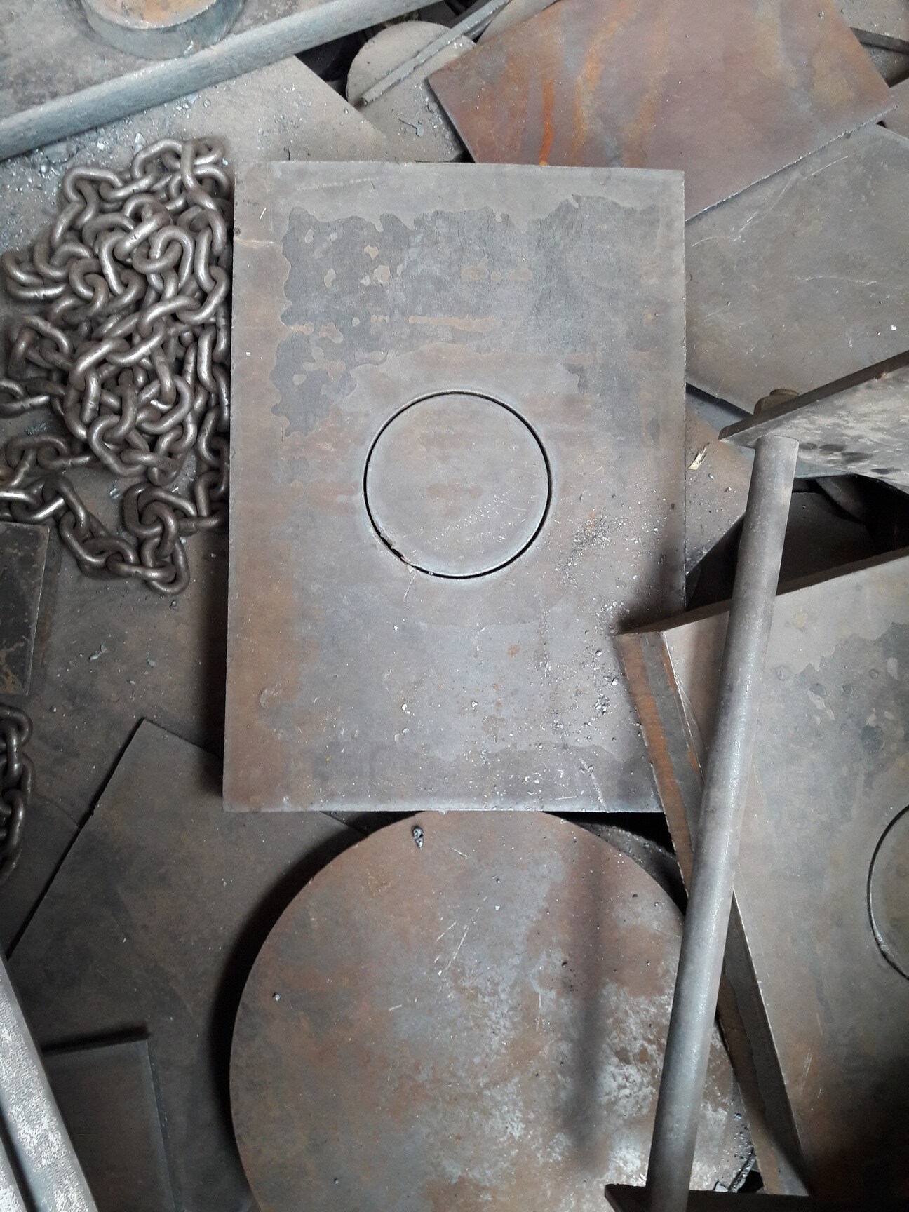Nitin Iron Store in Vishnu Garden, Delhi - Best Iron Merchants in Delhi ...