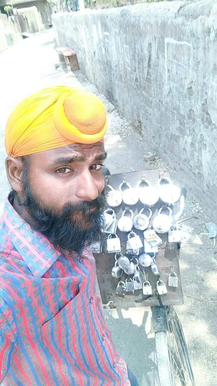 Sardar Ji Chabi Wale in Samaipur,Delhi - Best Duplicate Key Makers near ...