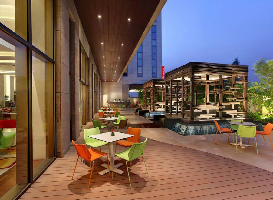 Aerocity restaurants store