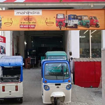 Top Mahindra Treo Battery Operated Auto Rickshaw Dealers in Delhi Best Mahindra Treo Battery Operated Auto Rickshaw Dealers Justdial
