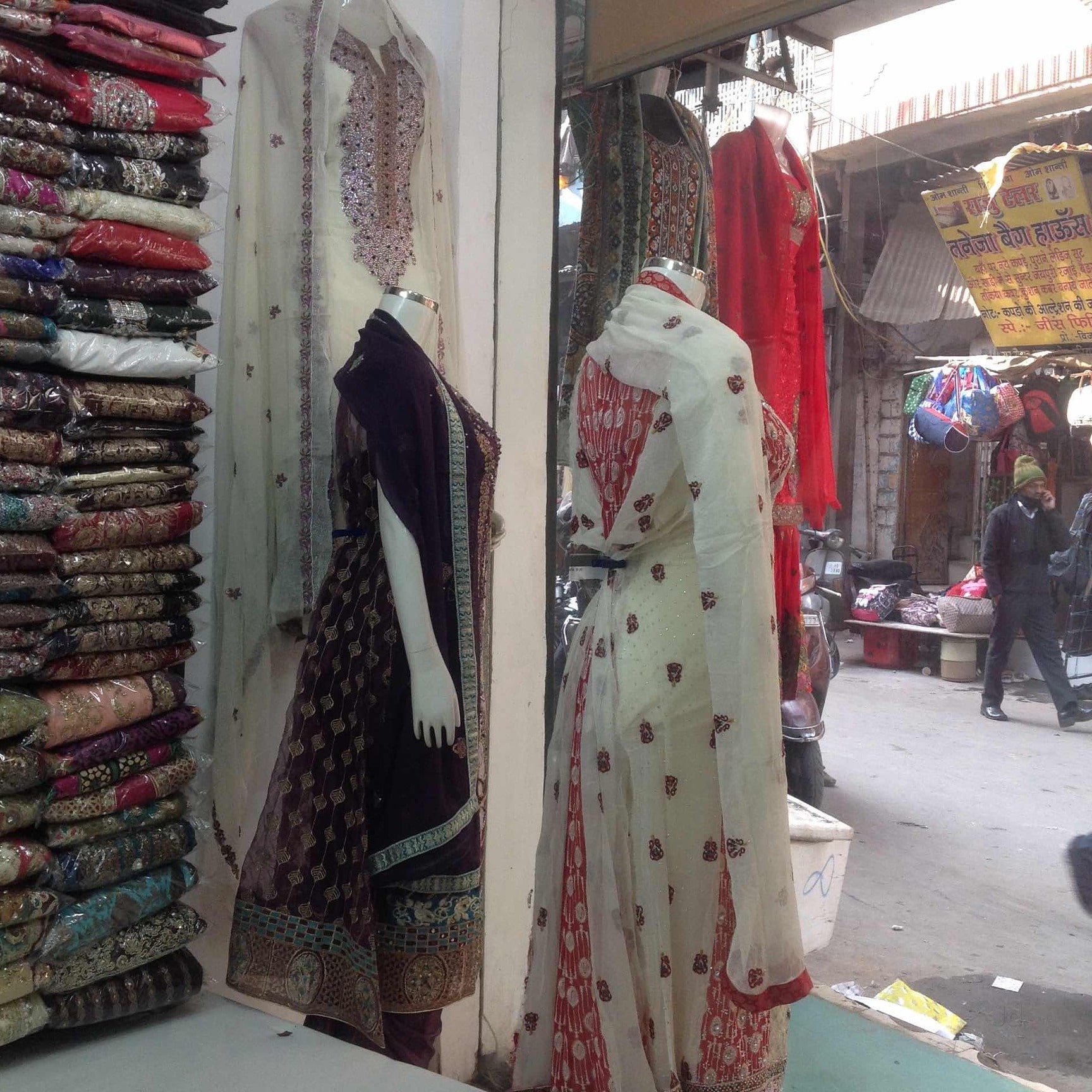 Des Pardes in Darya Ganj,Delhi - Best Women Readymade Garment Retailers ...
