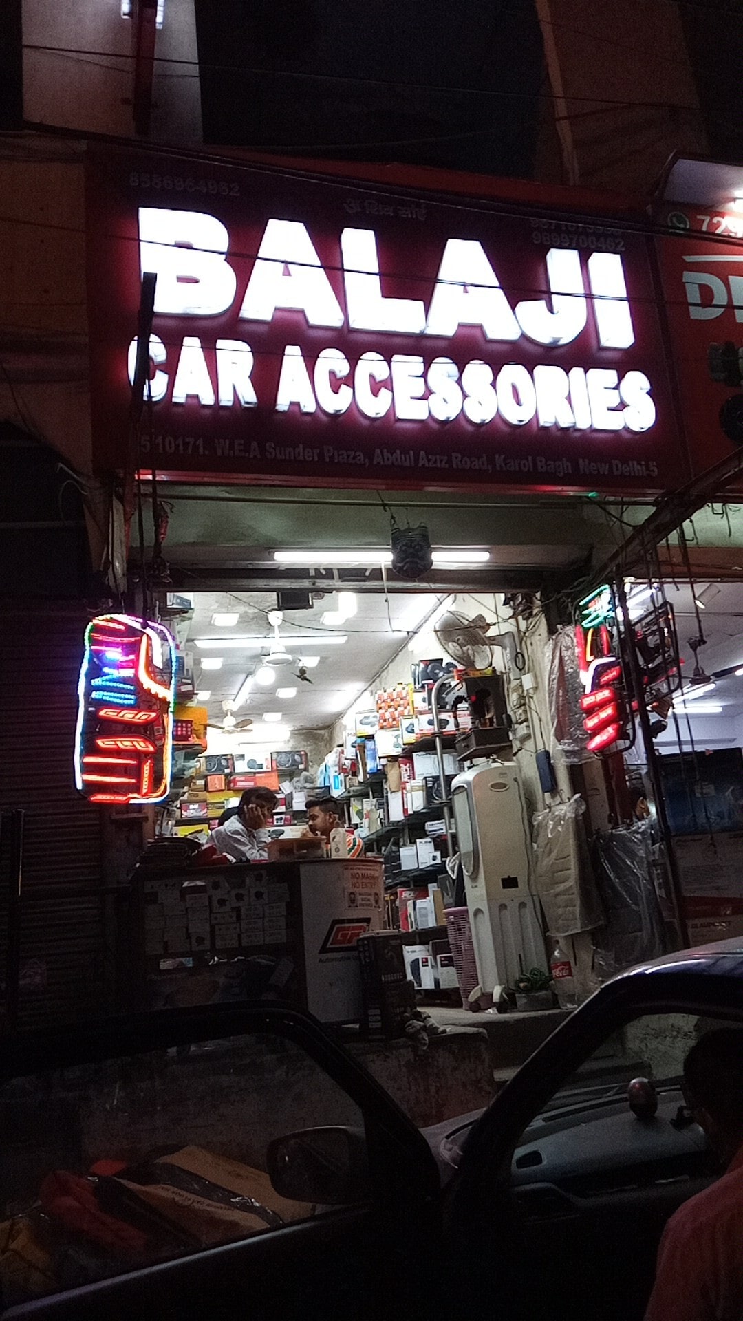 Car shringar karol bagh store