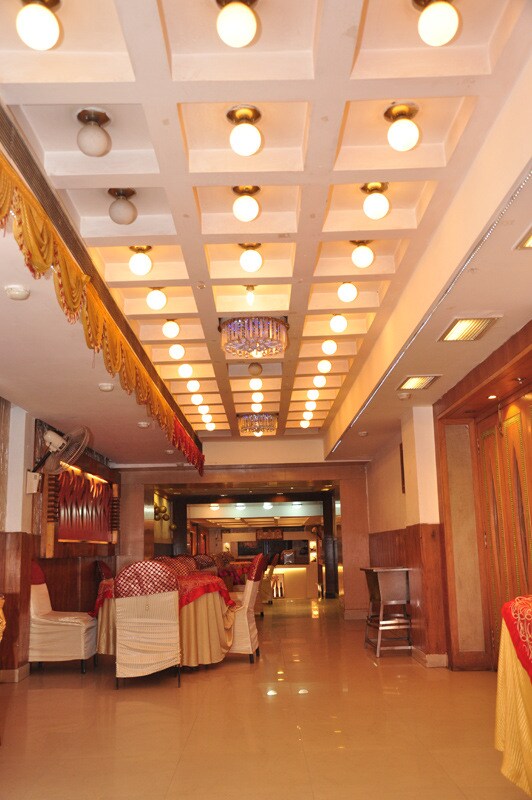 Dev Studio in New Mustafabad,Delhi - Best near me in Delhi - Justdial