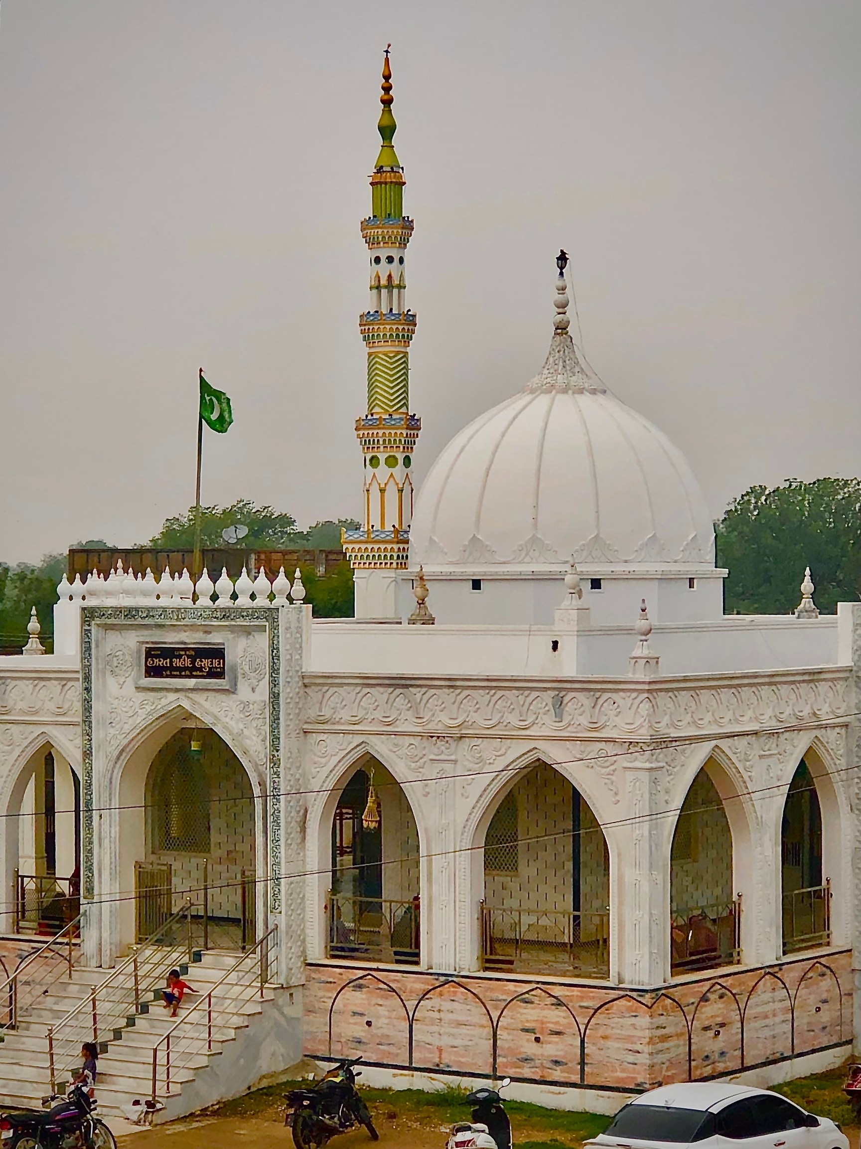 Hazara Sahid Hasudada Dargah in Chhala Gandhi Nagar,Gandhinagar-gujarat ...