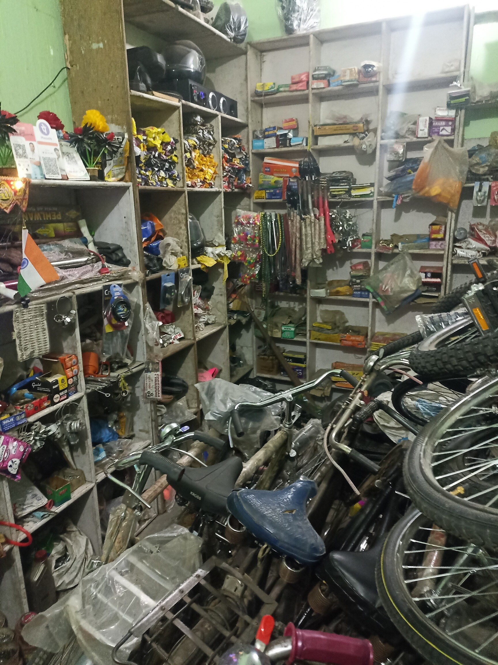 Dev Cycle Store in Bhangrola,Delhi - Best Motorcycle Dealers in Delhi ...