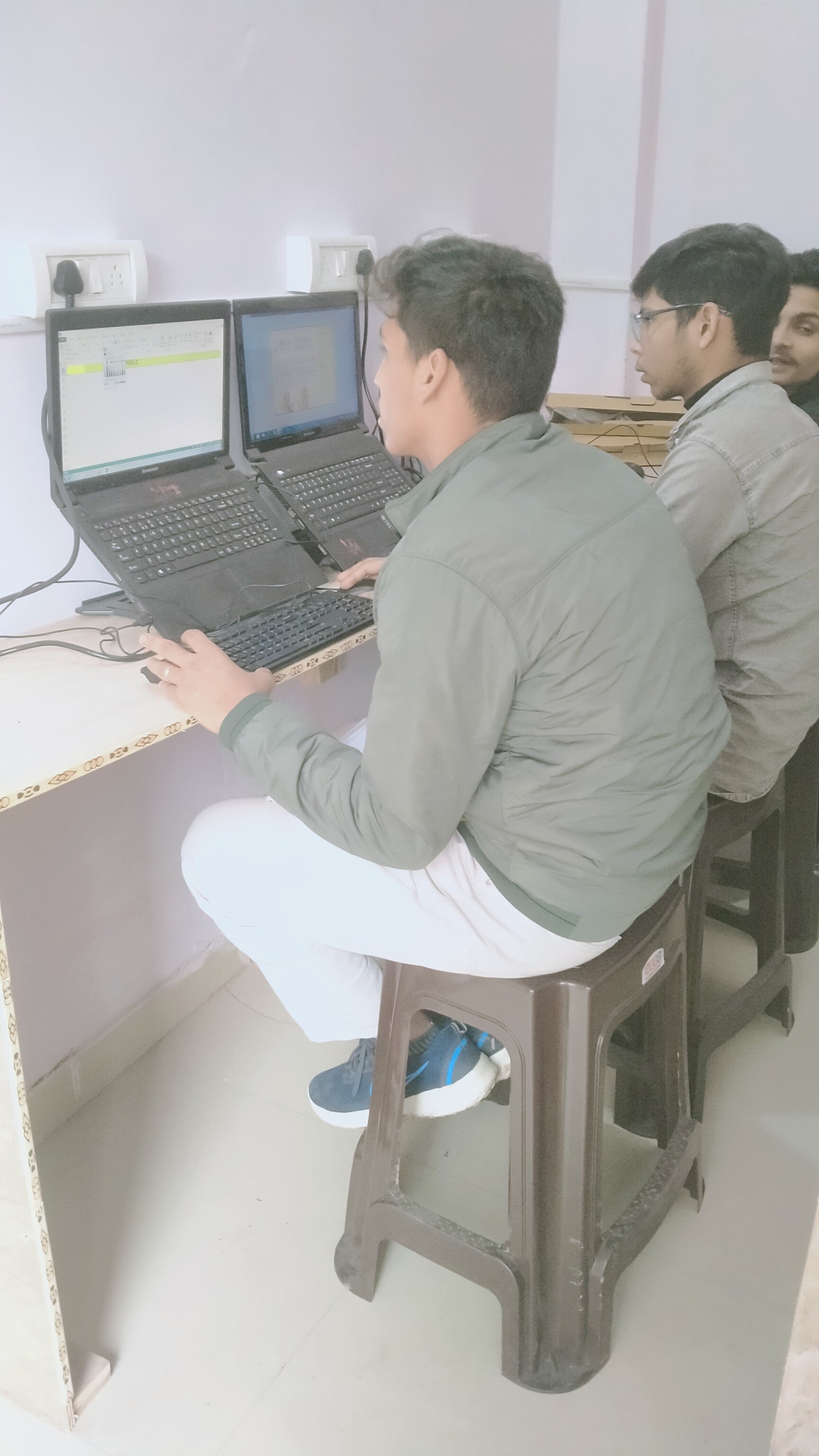 B Tech Computer Educations in Sarhol,Delhi - Best Computer Training ...