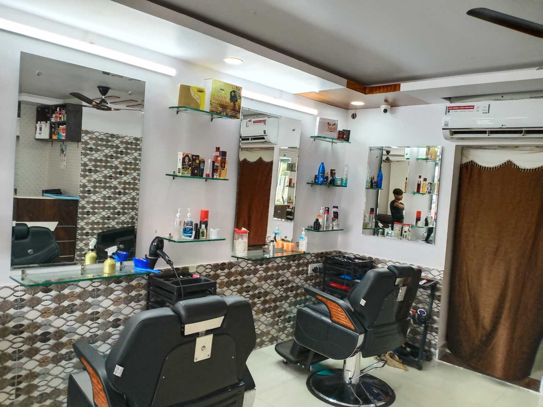B Cuts Men's Beauty Parlour in Salala Barkas-Chandrayan Gutta,Hyderabad ...