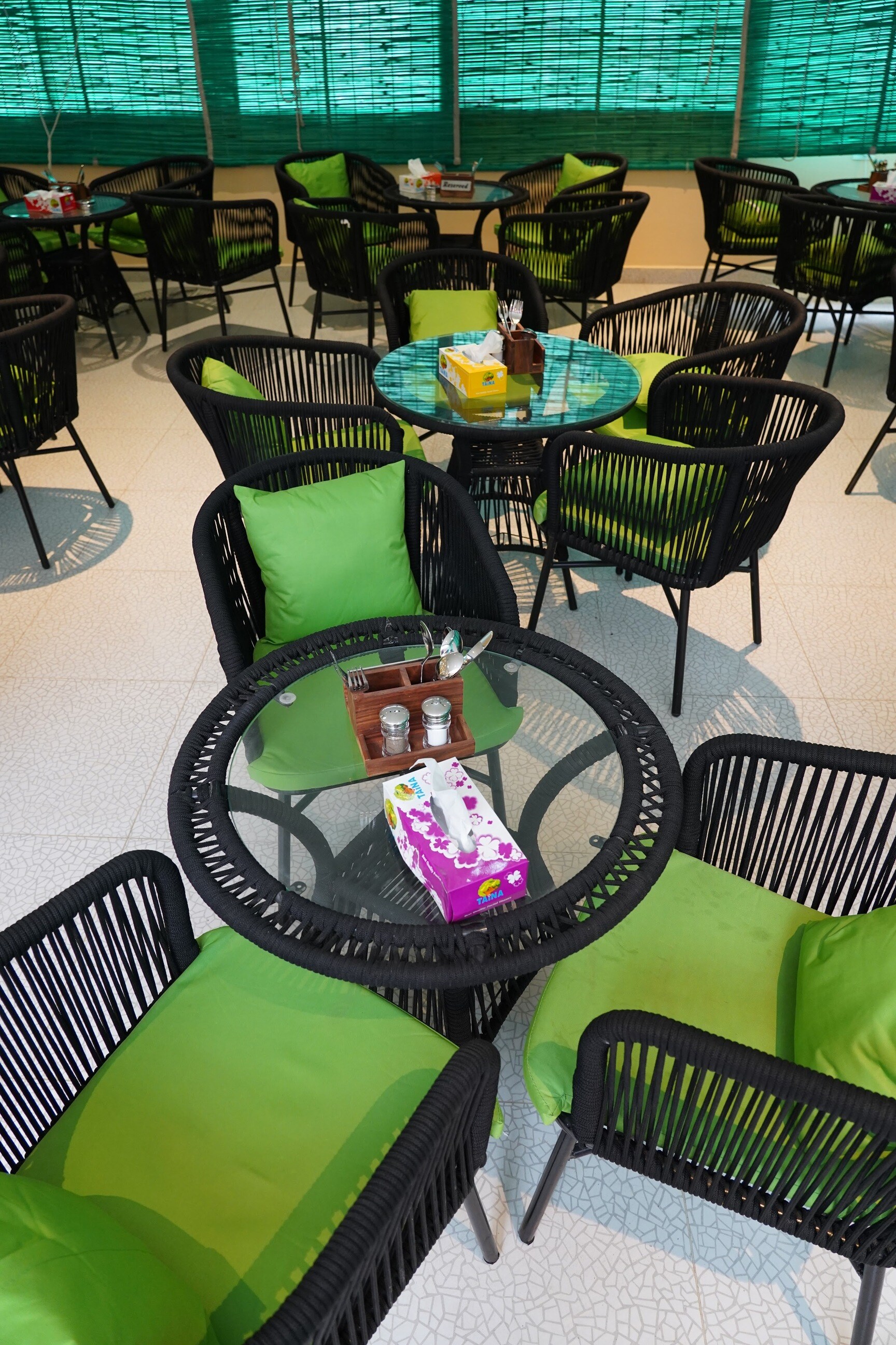Yaraa Cafe in Gachibowli,Hyderabad - Order Food Online - Best Coffee ...