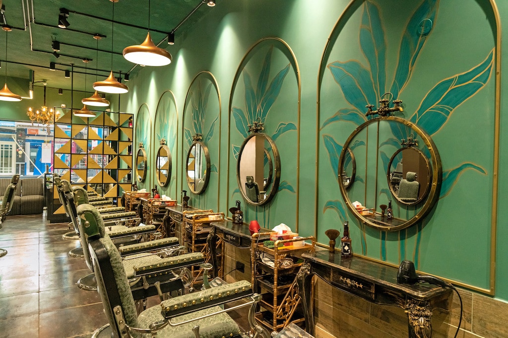 Alexander hair salon store