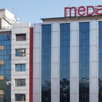Best Hospitals in Indore - Top 24 Hours Hospitals near me | Justdial