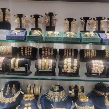Kanha Art Jewellery in New Palasia Indore Best Imitation Jewellery Showrooms near me in Indore Justdial