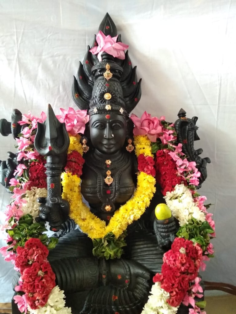 Ariyur Sri Sellandiamman Karuppanna Swamy Temple in Paramathi,Karur ...