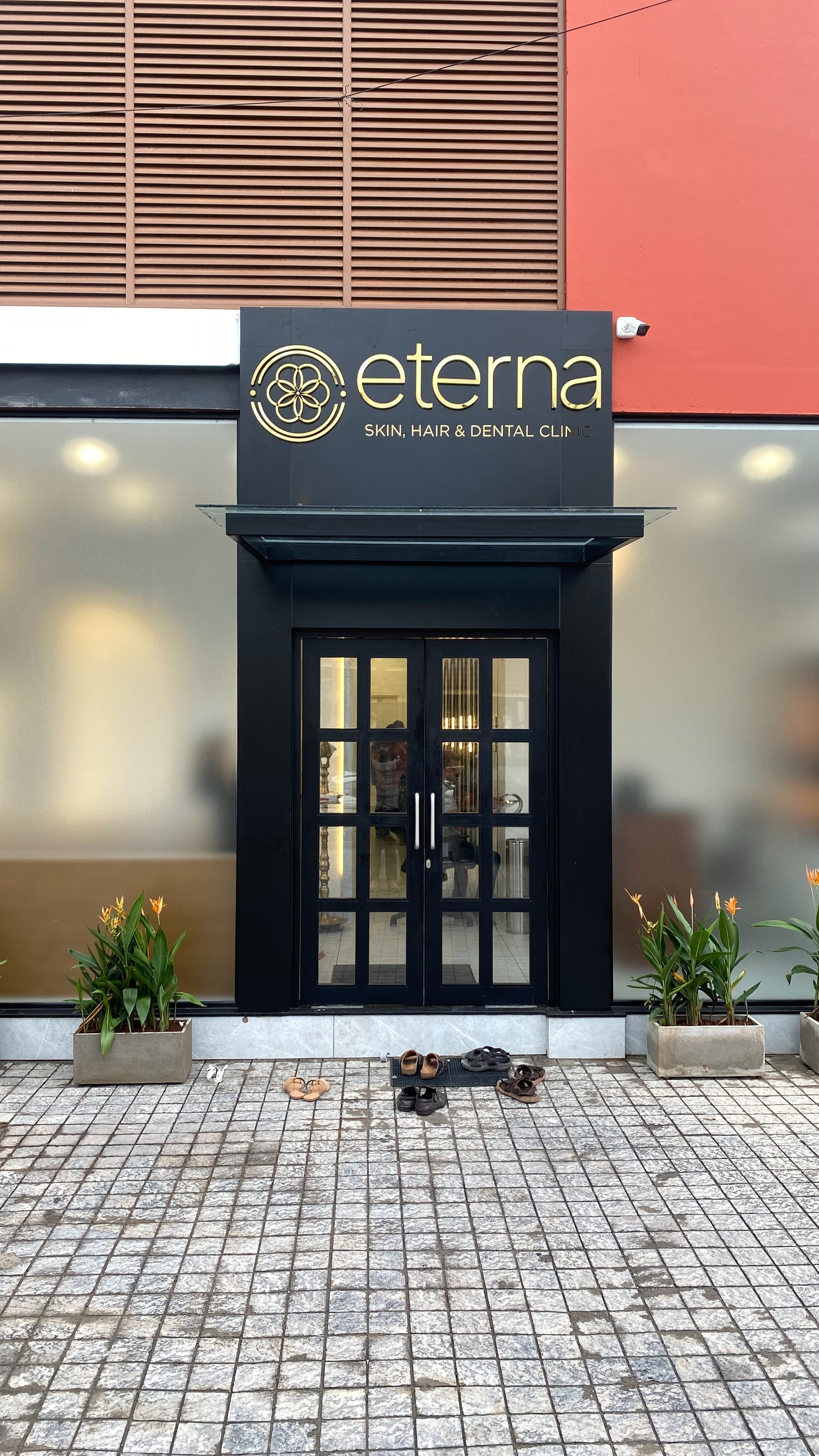 Eterna Skin Hair And Dental Clinic in Calicut Fort Gate,Kozhikode ...