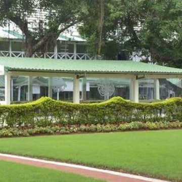 Top Horse Riding near Mahalaxmi Clinic Sion - Best Horse Ride Training ...