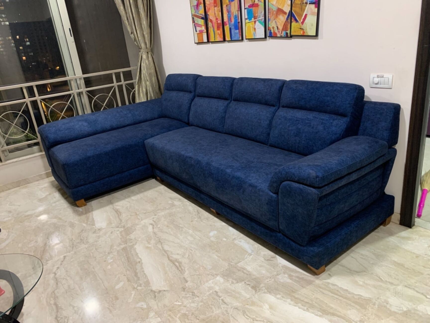 Sofa house airoli store