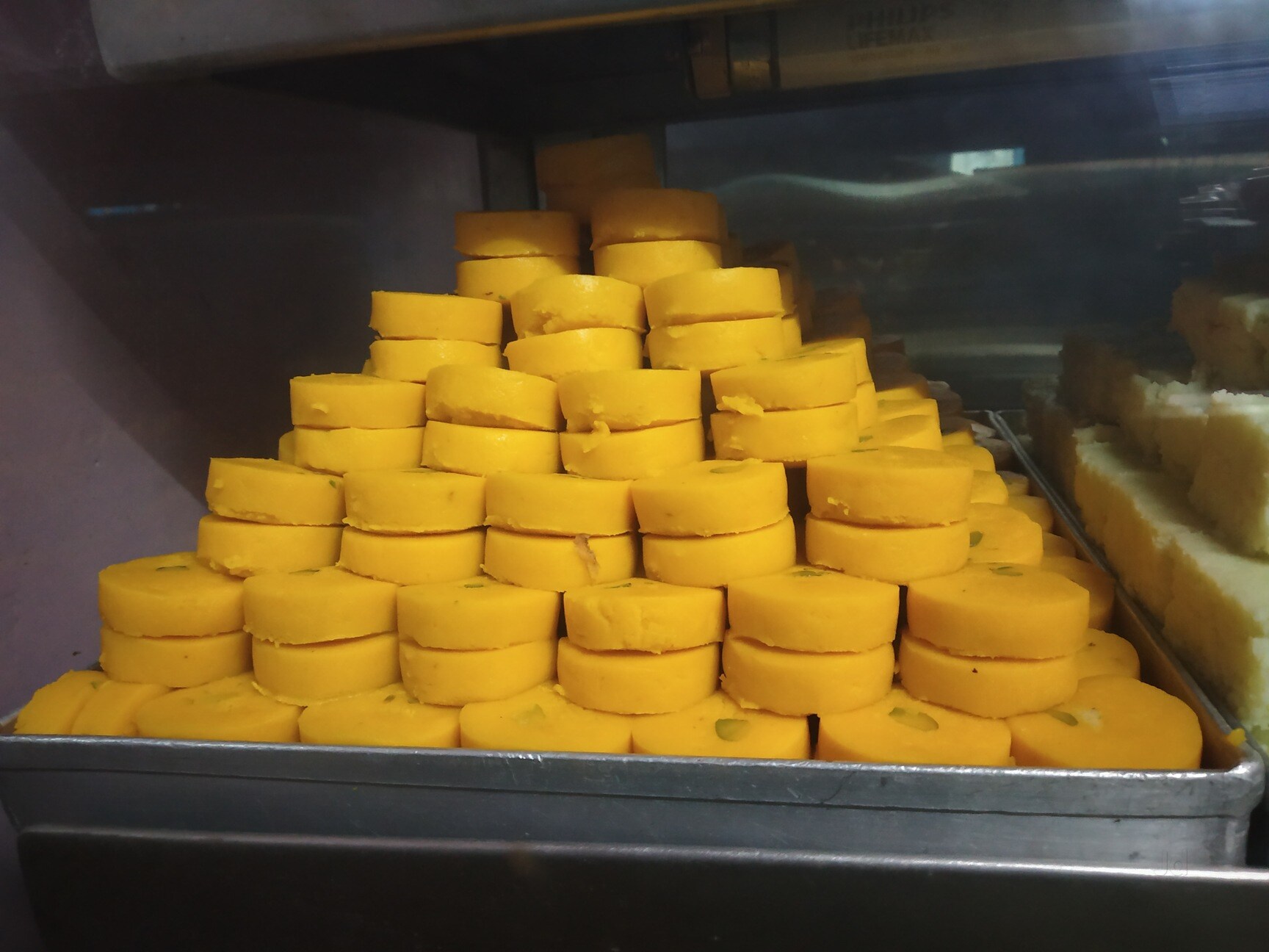 Pooja Sweets And Vada Pav Center in Chembur East,Mumbai - Best Sweet ...
