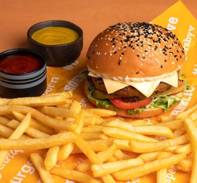 Speak Burgers in Pali Naka-Bandra West,Mumbai - Best Burger Joints near ...