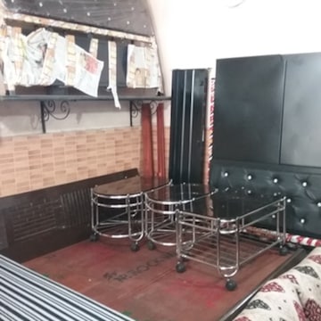 Classic furniture chembur store