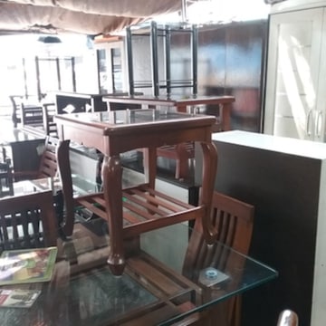 Classic furniture chembur store