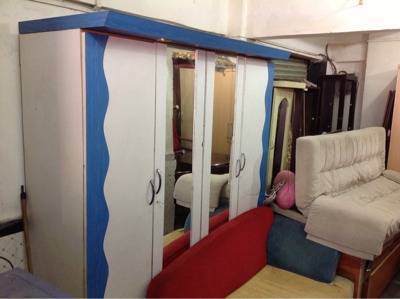 Second hand furniture in mira road store