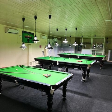Top Billiard Pool Parlours in Naupada Thane West Best Snooker Pool Parlours Thane Justdial