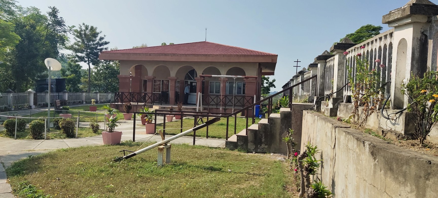 Book Theme Dam Tourist Huts in Uchathara,Pathankot - Best Home Stay ...