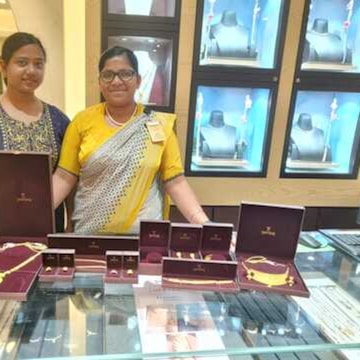 20+ Tanishq Gold Jewellery Showrooms in Puri - Best Jewellery Stores ...
